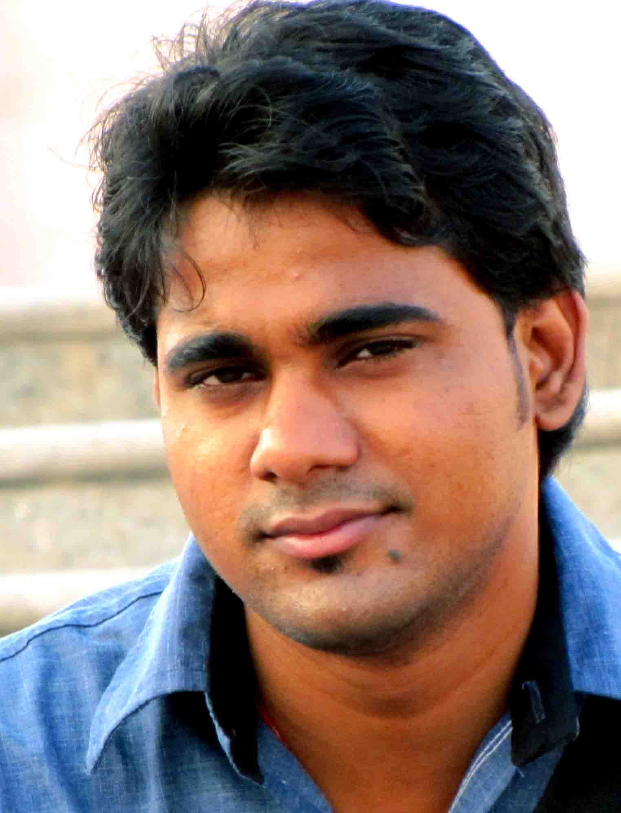 Ravi Kumar Agrahari – Florescence Art Gallery